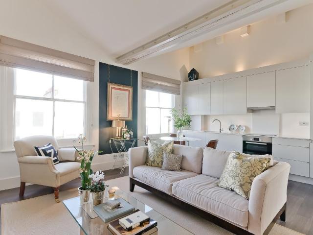 Apartment at Westbourne Park Road, Greater London