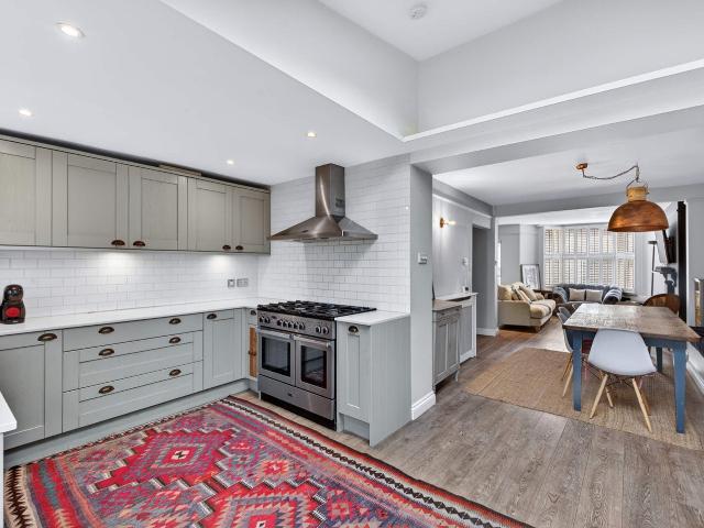 Apartment at Westbourne Road, Greater London
