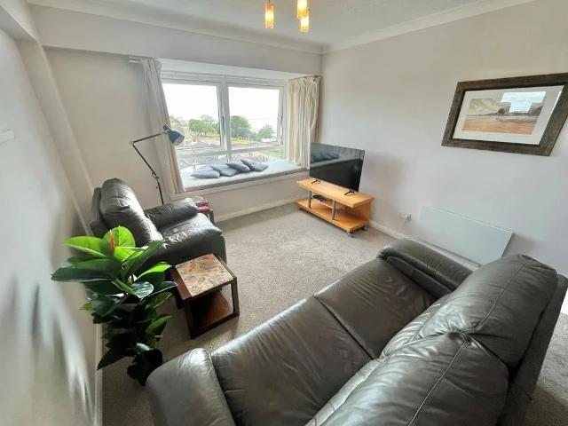 Apartment at Westcliff Parade, Southend on Sea