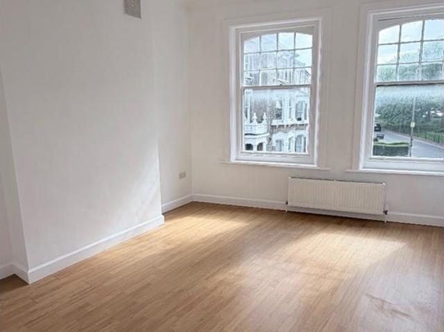 Apartment at Westcombe Hill, Greater London