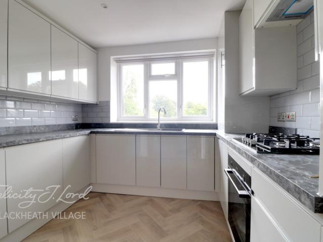 Apartment at Westcombe Park Road, Greater London