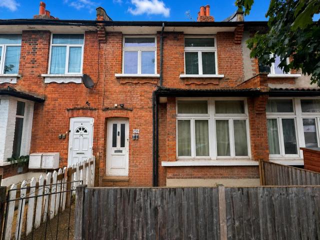Apartment at Westcote Road, Greater London