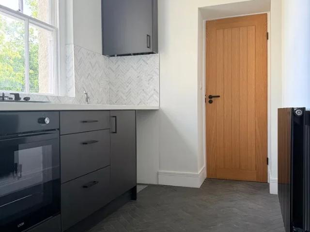 Apartment at Western Avenue, Cardiff