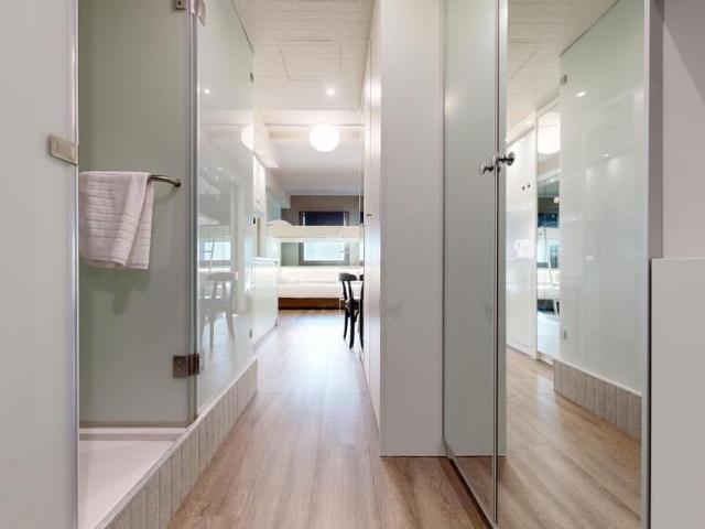 Apartment at Western Avenue, Greater London