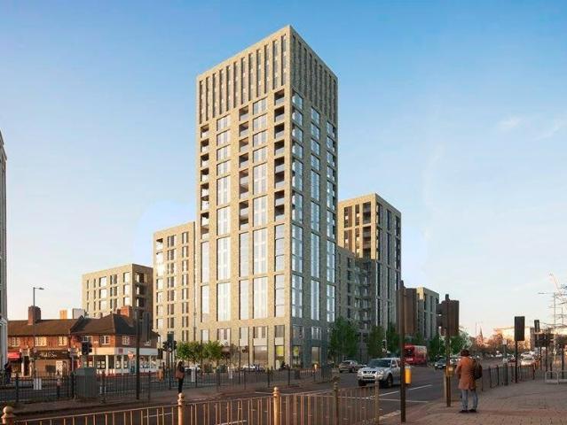 Apartment at Sunningdale Avenue, Greater London