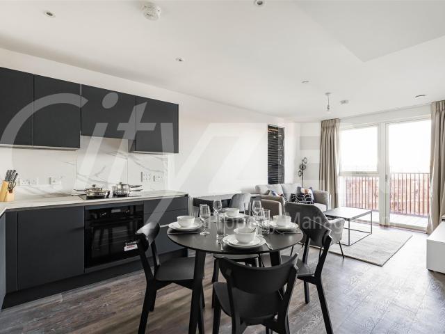 Apartment at Western Avenue, Greater London