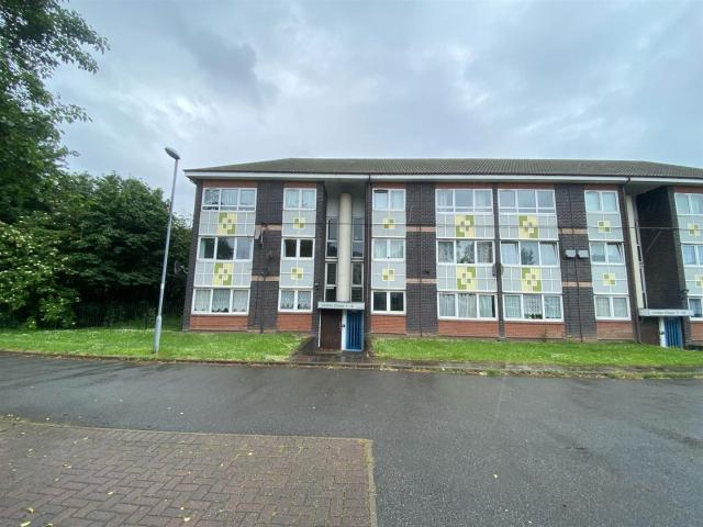 Apartment at Western Avenue, Darlaston