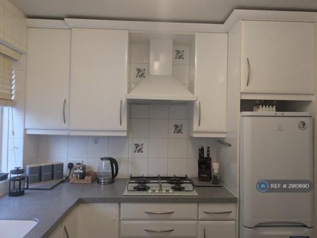 Apartment at Western Esplanade, Southend on Sea