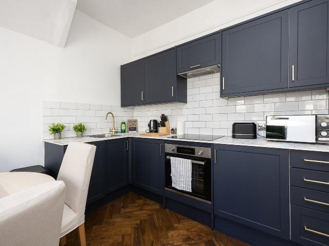Apartment at Western Road, Hove