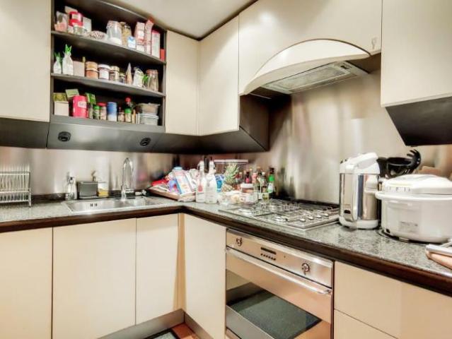 Apartment at Westferry Circus, Greater London