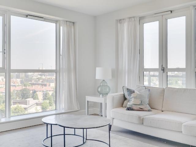 Apartment at Westferry Circus, Greater London