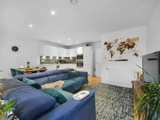 Apartment at Westferry Road, Greater London
