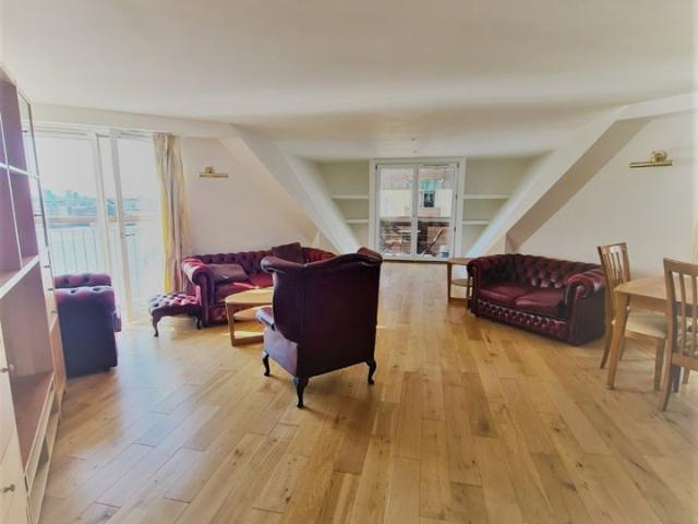 Apartment at Westferry Road, Greater London