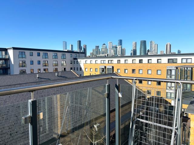 Apartment at Westferry Road, Greater London