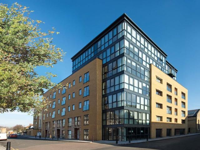 Apartment at Westferry Road, Greater London