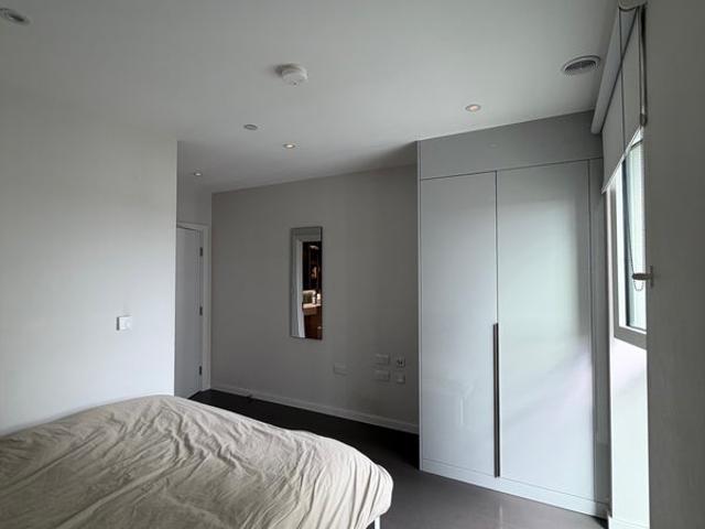 Apartment at Westfield Avenue, Greater London