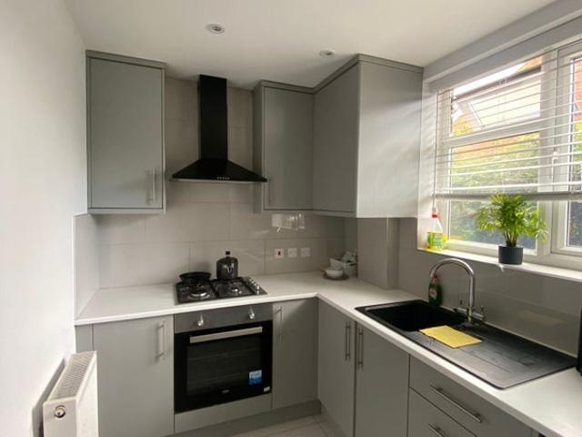 Apartment at Westhorne Avenue, Greater London