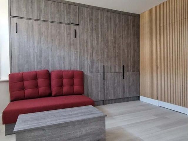 Apartment at Westward Road, Greater London