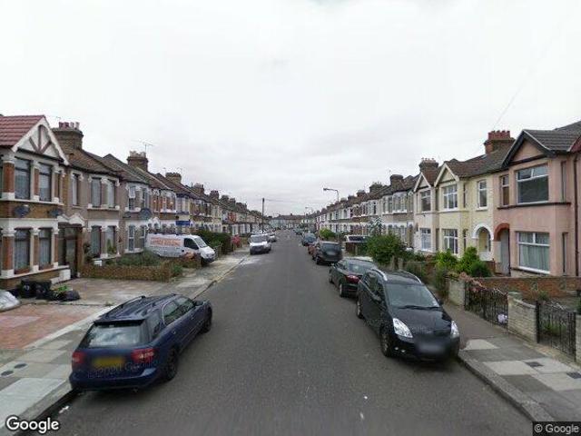 Apartment at Westwood Road, Greater London