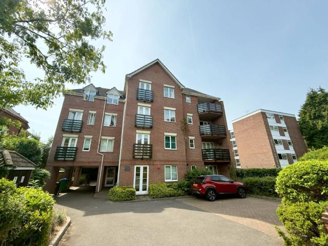 Apartment at Westwood Road, Southampton