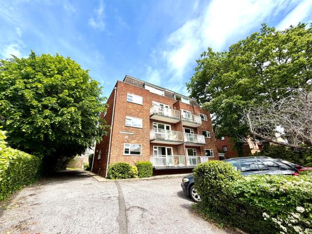 Apartment at Westwood Road, Southampton