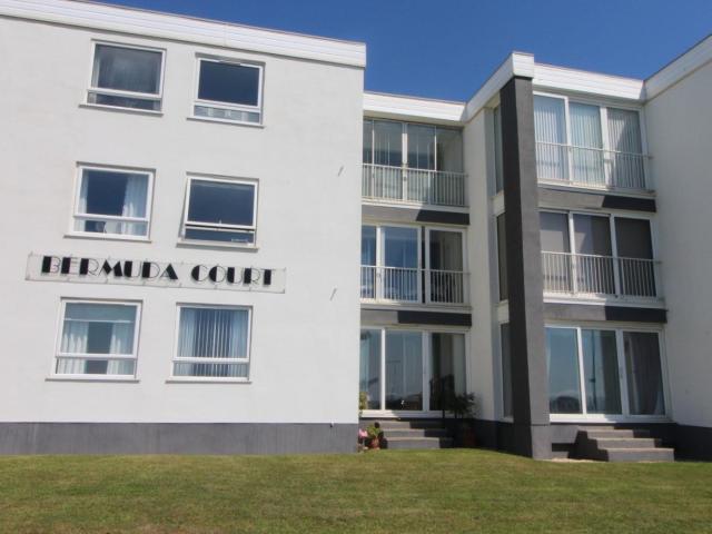 Apartment at Wharncliffe Road, Highcliffe on Sea