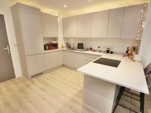 Apartment at Wharf End, Trafford