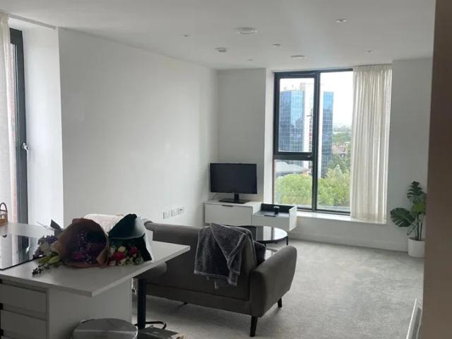 Apartment at Wharf End, Trafford