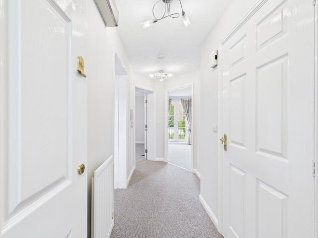 Apartment at Wharf Lane, Metropolitan Borough of Solihull