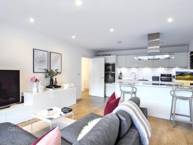 Apartment at Wharf Street, Greater London
