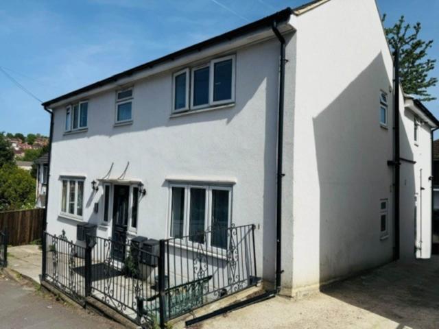 Apartment at Wheelers Park, High Wycombe Community Board