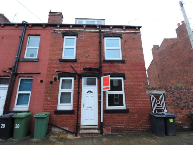 Apartment at Whingate Road, Leeds