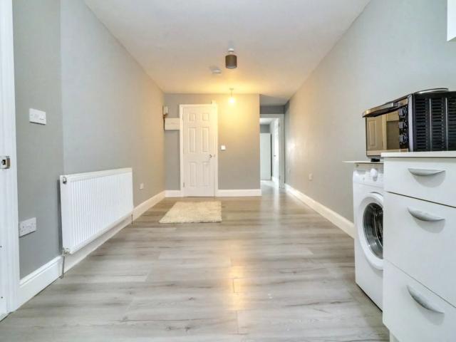Apartment at Whitchurch Avenue, Greater London