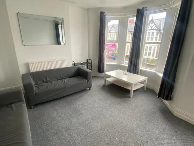 Apartment at Whitchurch Road, Cardiff