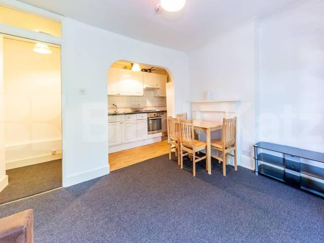 Apartment at White Lion Street, Greater London