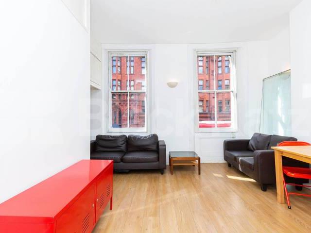Apartment at White Lion Street, Greater London