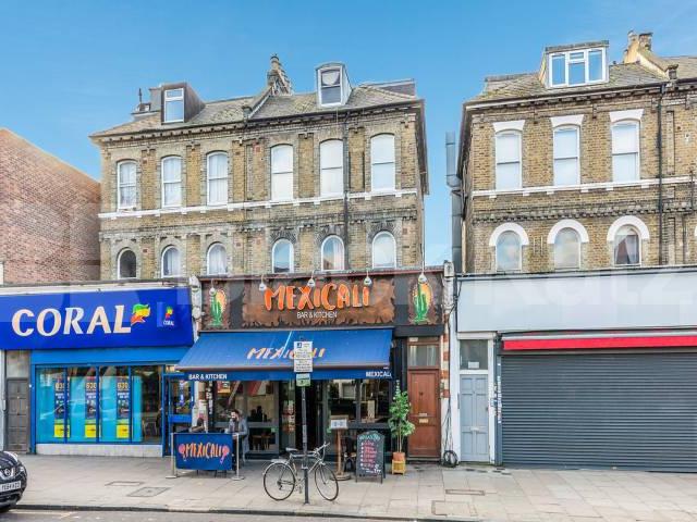 Apartment at White Lion Street, Greater London