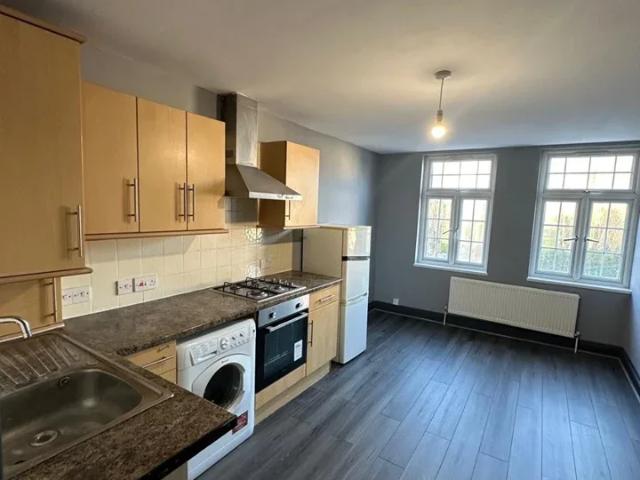 Apartment at Whitefoot Lane, Greater London