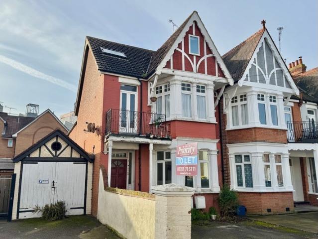 Apartment at Whitefriars Crescent, Southend on Sea