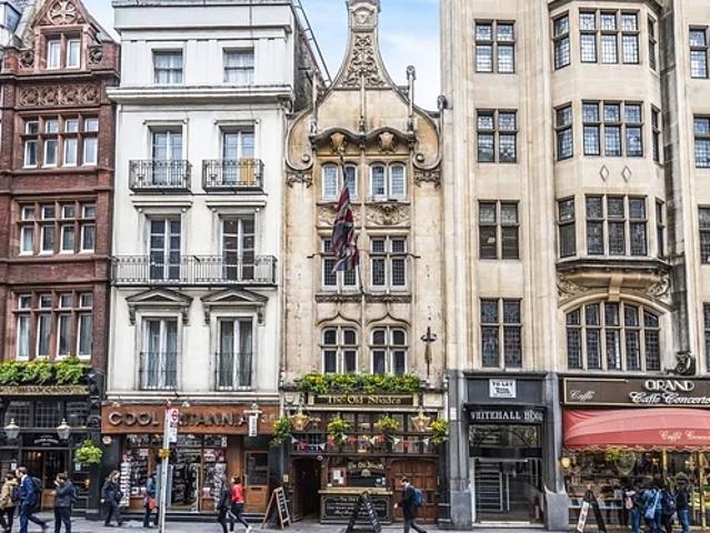 Apartment at Whitehall Place, City of Westminster