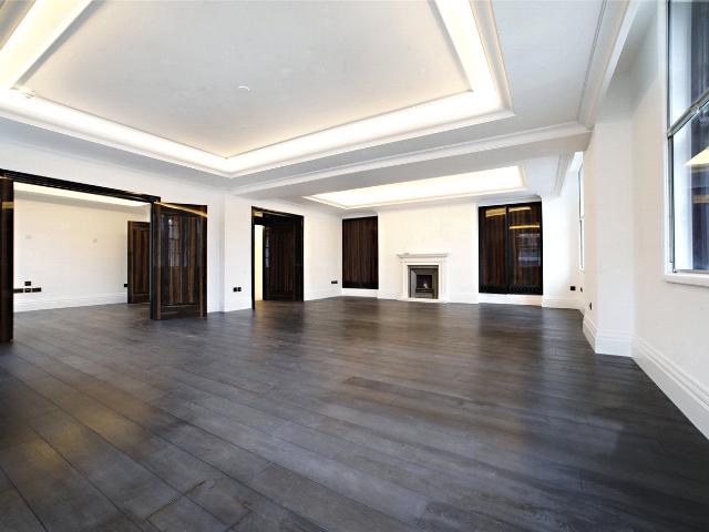 Apartment at Whitehall Place, City of Westminster