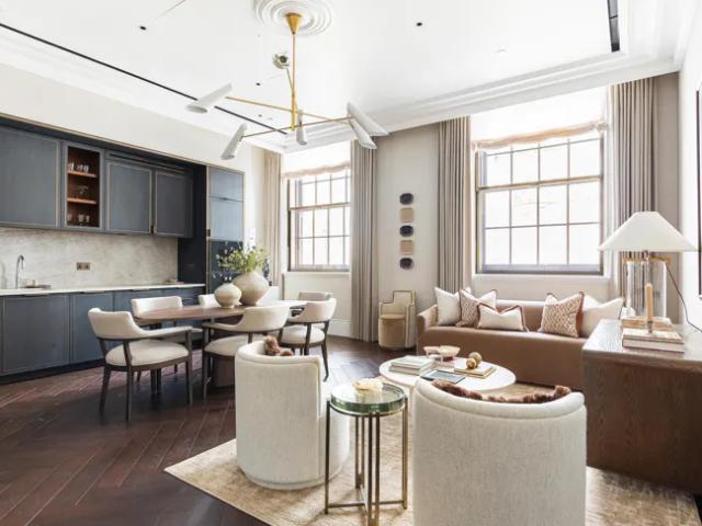 Apartment at Whitehall Place, City of Westminster