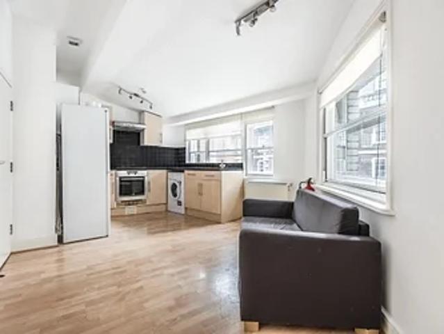 Apartment at Whitehall Place, City of Westminster
