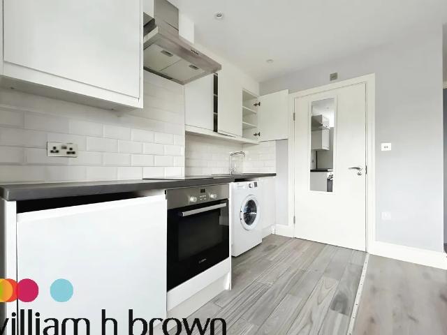 Apartment at Whitehall Road, Colchester