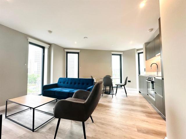 Apartment at Whitehall Road, Leeds