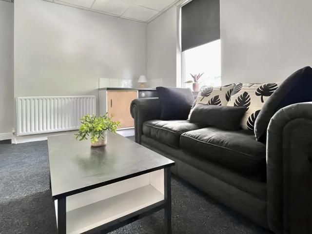 Apartment at Whitehall Road, Leeds