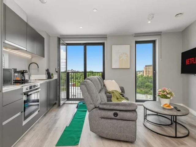 Apartment at Whitehall Road, Leeds