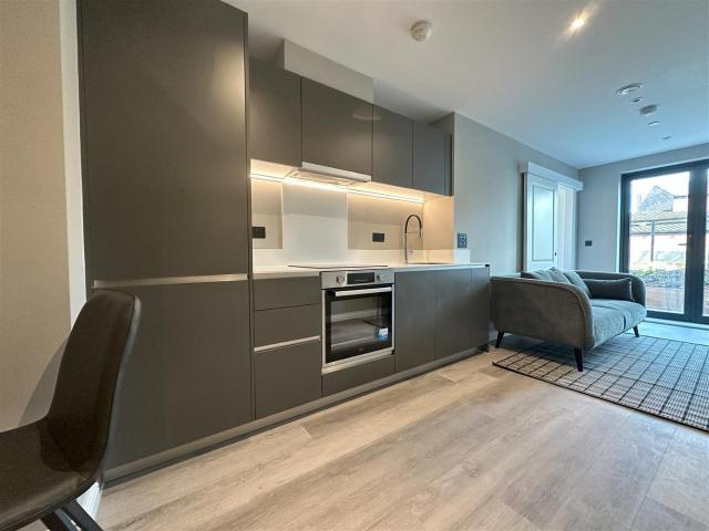 Apartment at Whitehall Road, Leeds