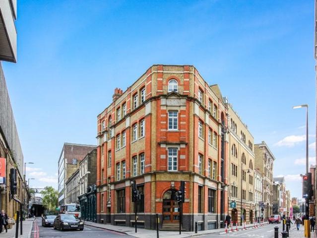 Apartment at Whites Grounds, Greater London