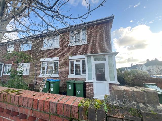 Apartment at Whithedwood Avenue, Southampton